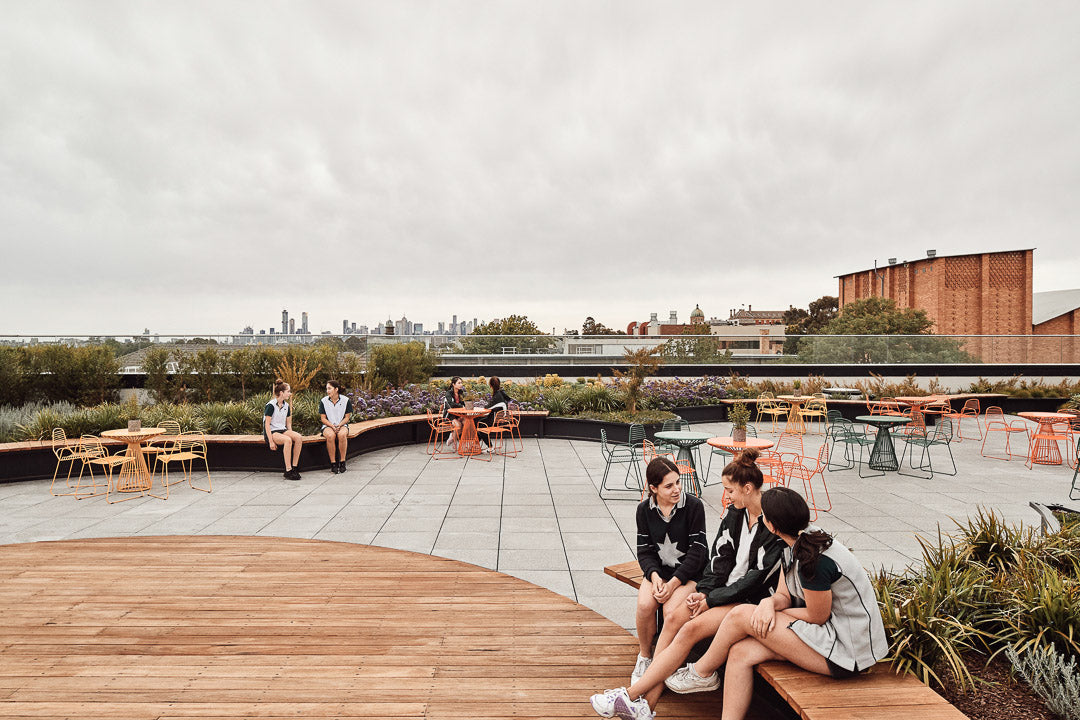 Public Spaces - HOW Group