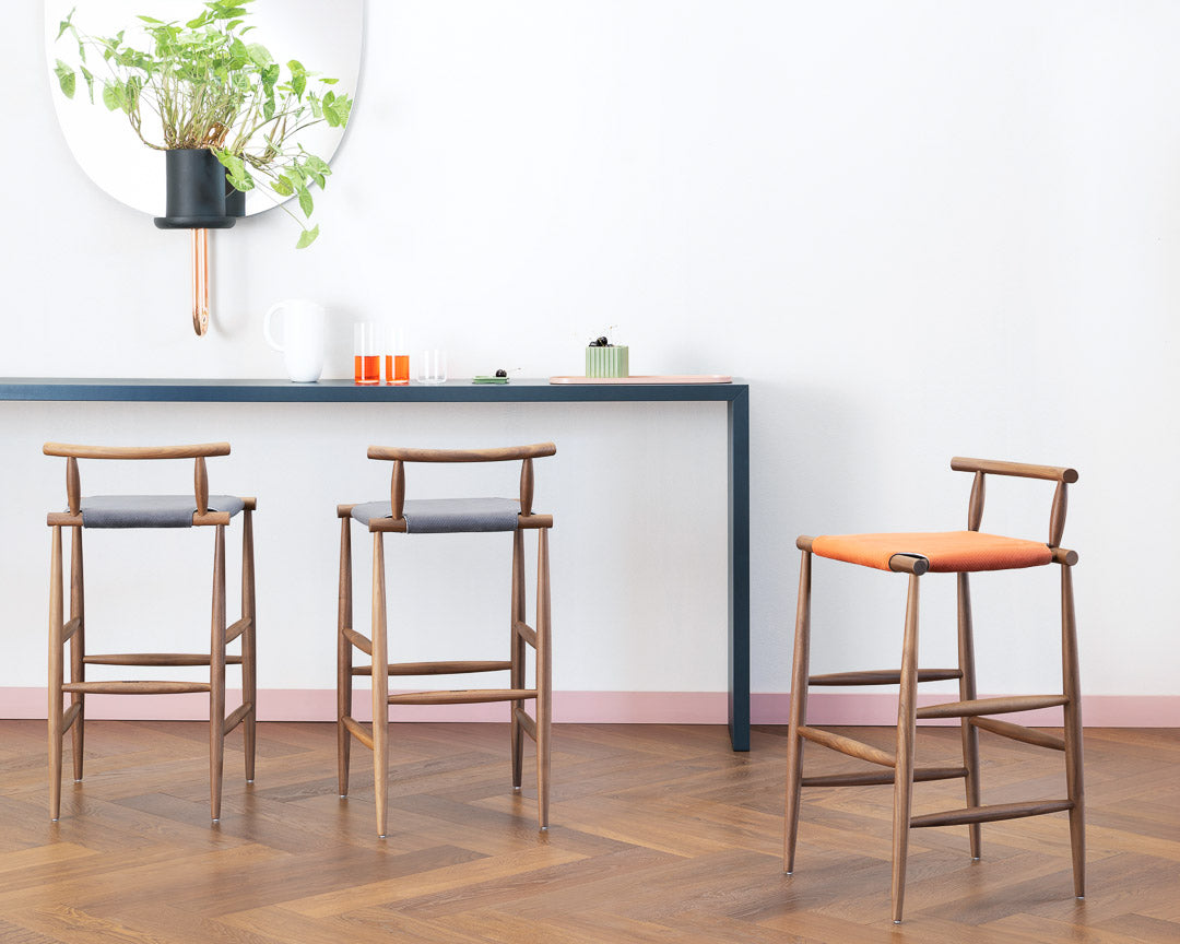 Stools - HOW Group