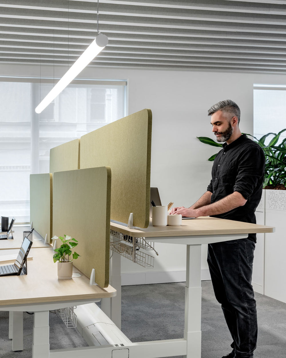 Adapt Workstation - HOW Group