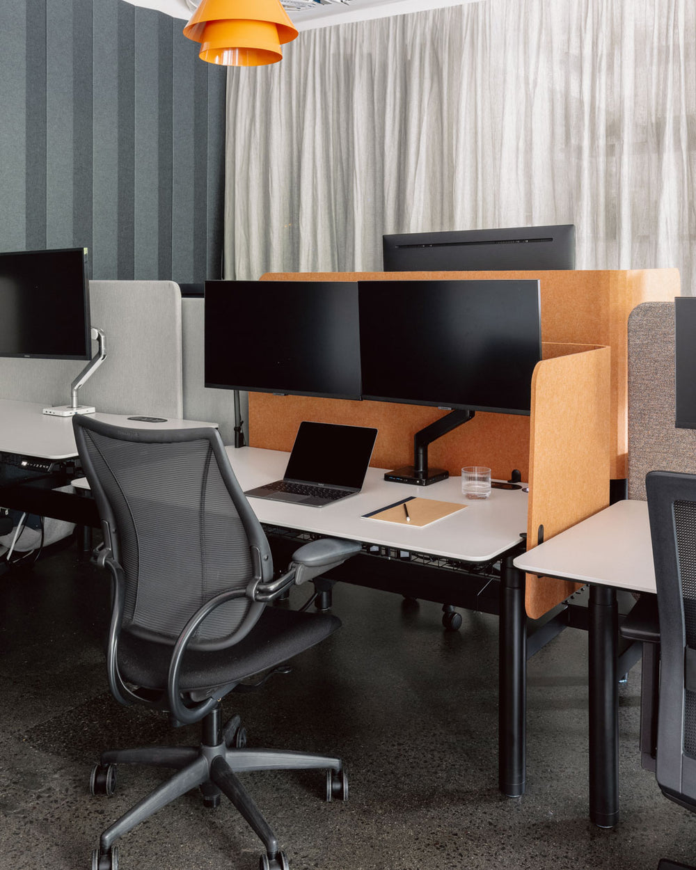 Adapt Workstation - HOW Group