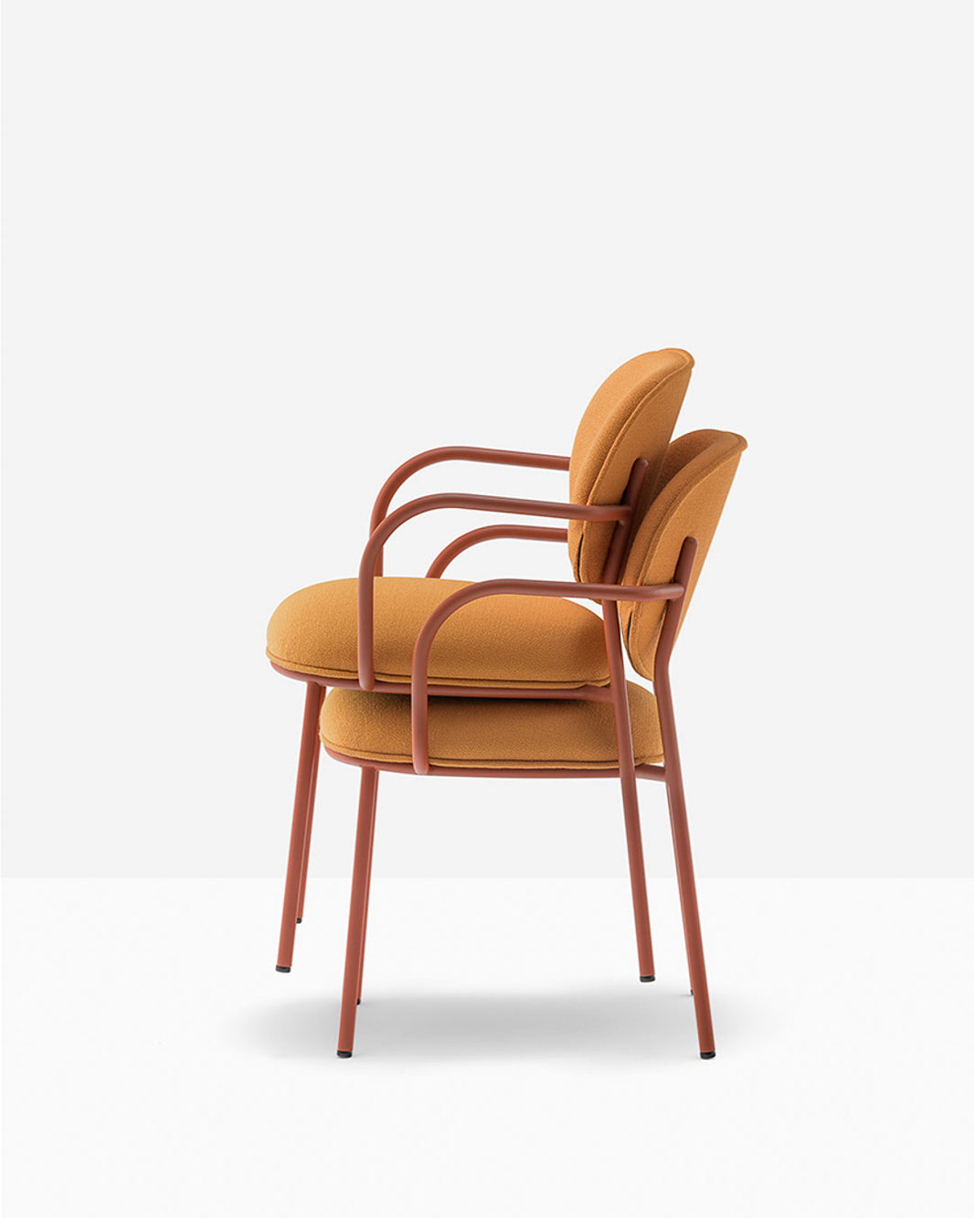 Stiel Chair - HOW Group